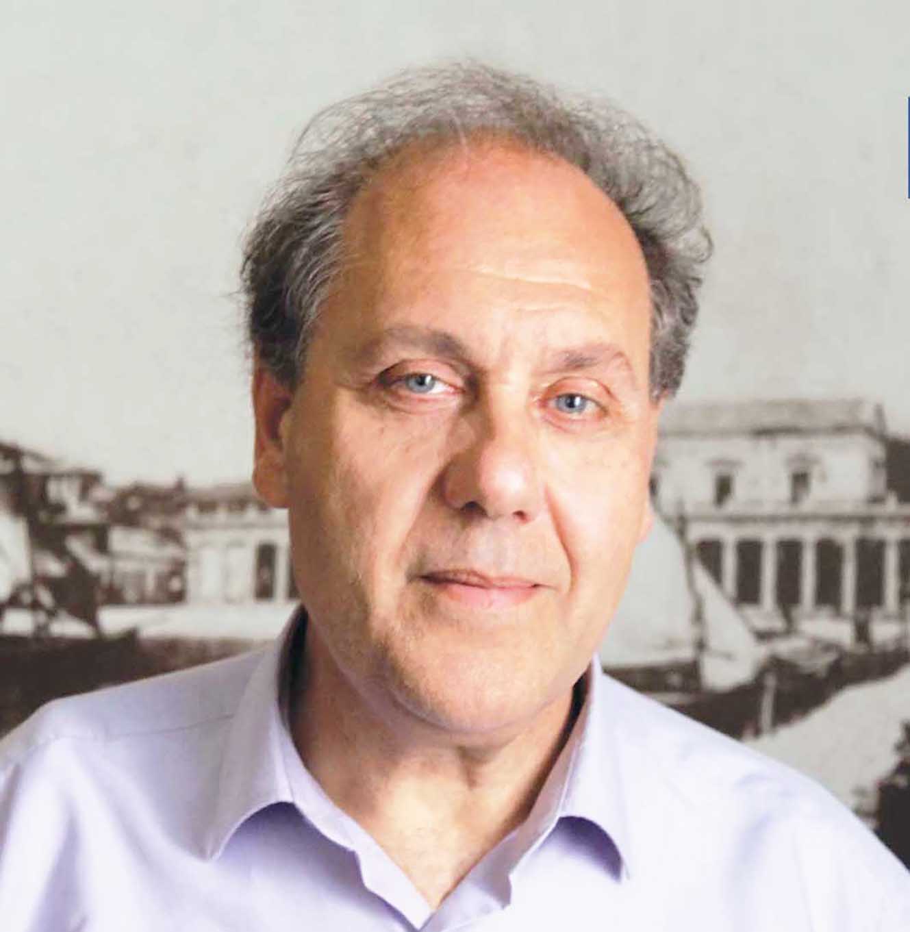 Ο Μάκης Γαλανός γράφει για τους πέντε Ήρωες της Εθνικής Αντίστασης ...